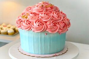 Giant Cupcake Recipe – Easy Steps for a Show-Stopping Design